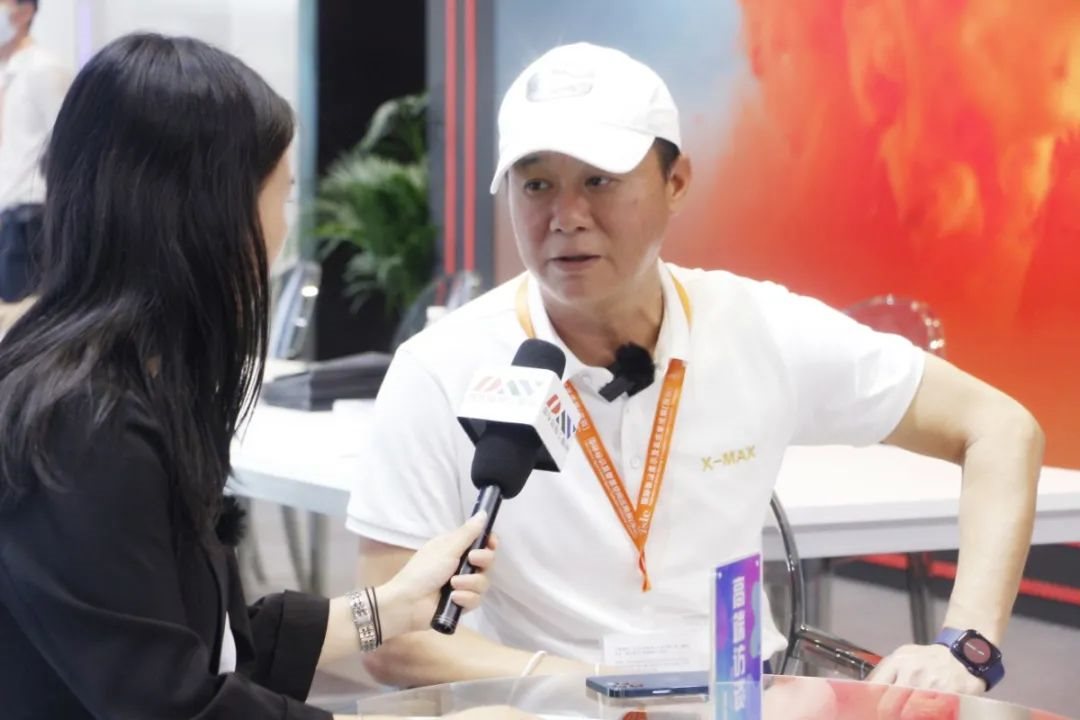 ISLE 2021，AET阿尔泰带着两“朵”标准“化”来了 - 行家说