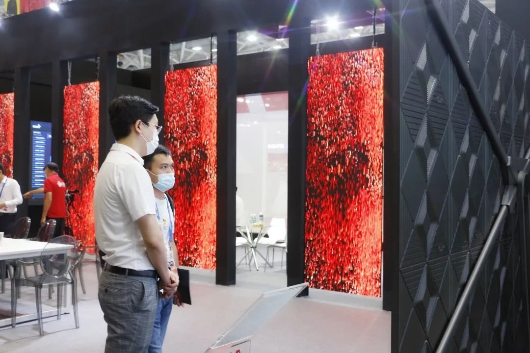 ISLE 2021，AET阿尔泰带着两“朵”标准“化”来了 - 行家说